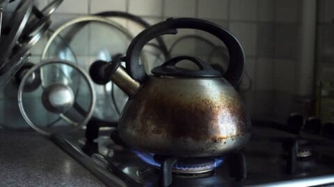 How To Clean A Kettle Inside And Out