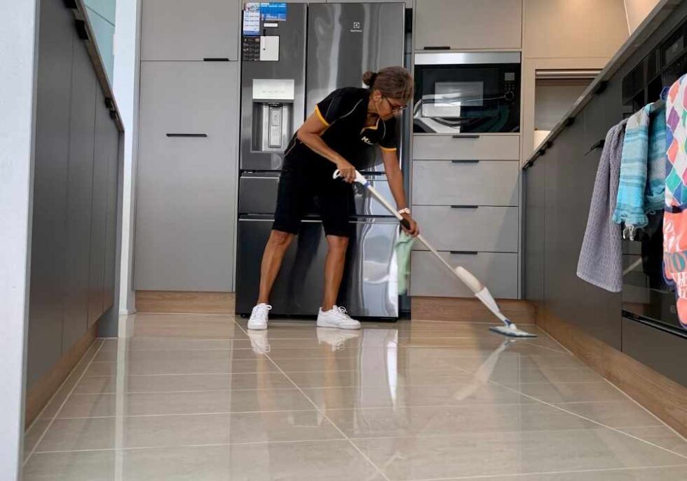 How To Polish Tiles The Right Way